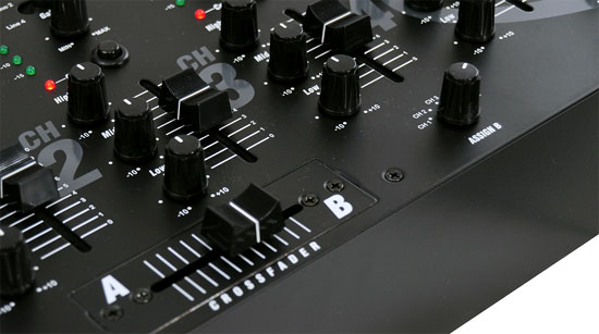 PylePro - PYD2200 - Sound and Recording - Mixers - DJ Controllers